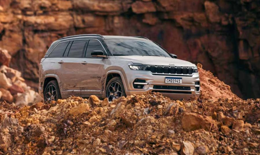 Jeep Commander 2025: Elegancia, potencia y aventura en un solo SUV